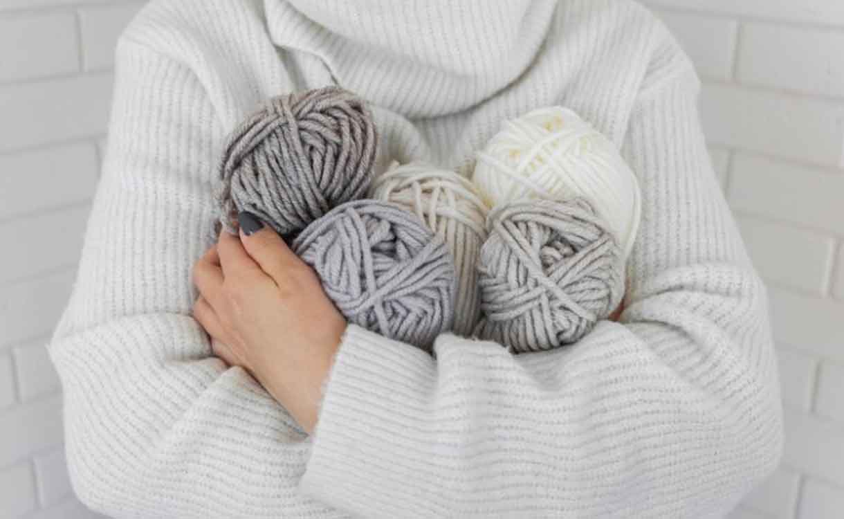 The History and Evolution of Knit Fabrics - Runtang Textile