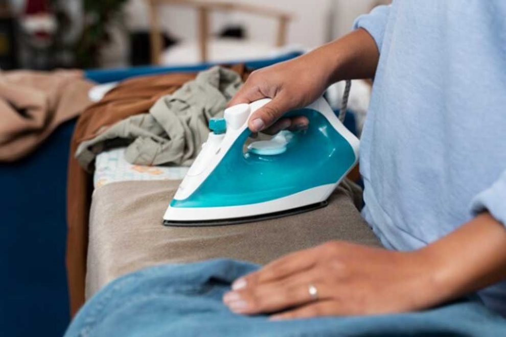 Ironing and Steaming Knit Fabrics: Essential Care Tips - Runtang Textile